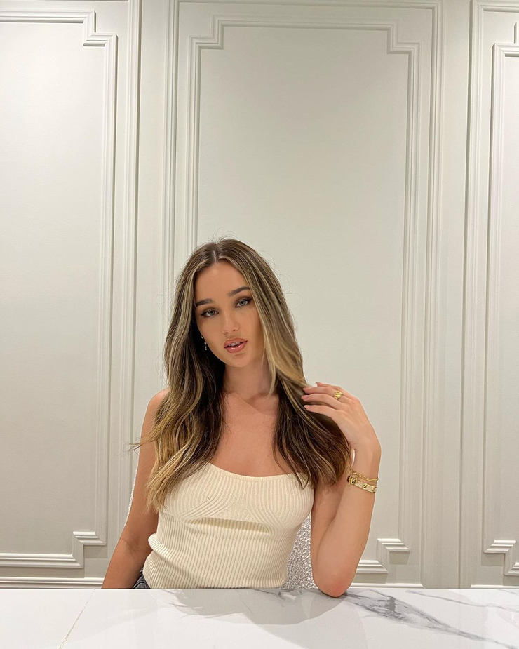 Melanie Britton image