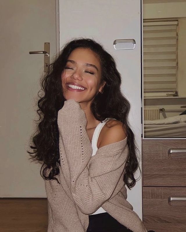 dina denoire picture