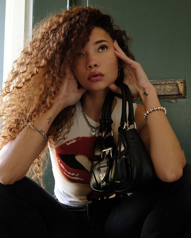 Picture of Ashley Moore (2)