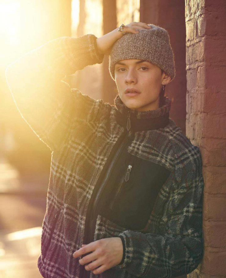 Picture of Louis Partridge