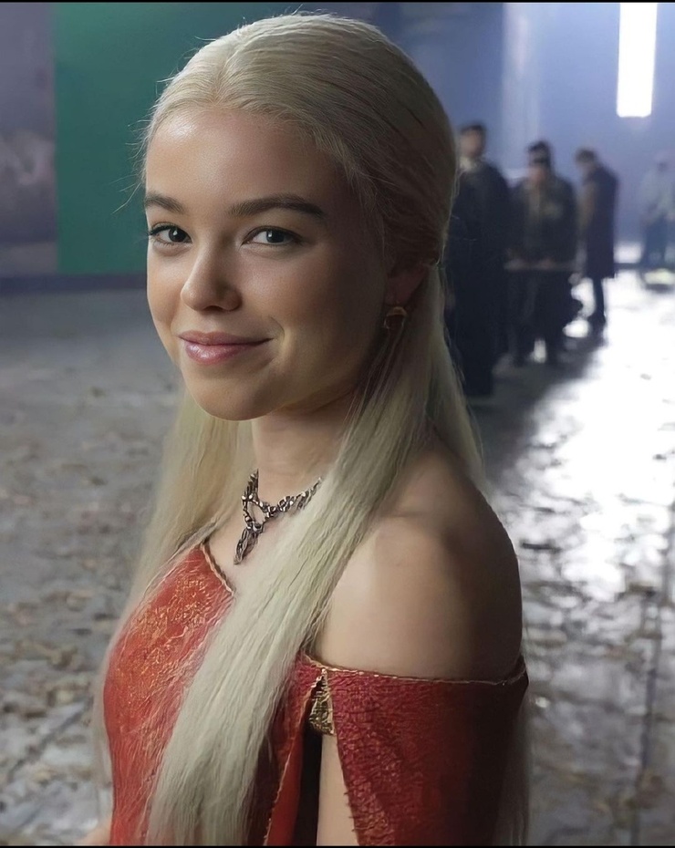 Picture of Milly Alcock