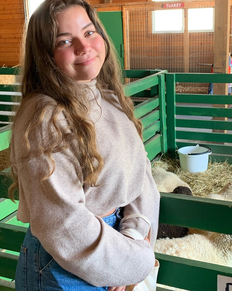 Picture of Genea Charpentier