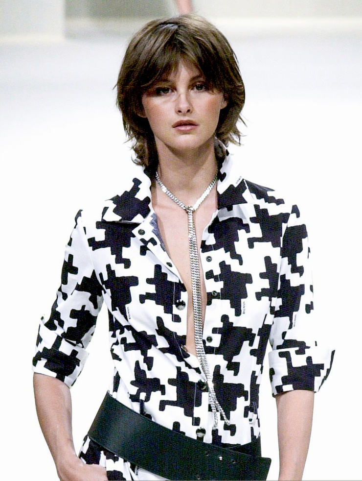 Trish Goff - Balmain SS 2001 Runway