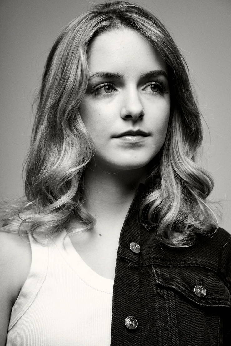 Mckenna Grace picture