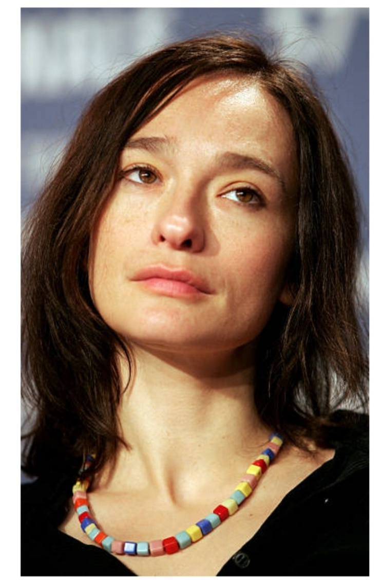 Image of Elina Löwensohn