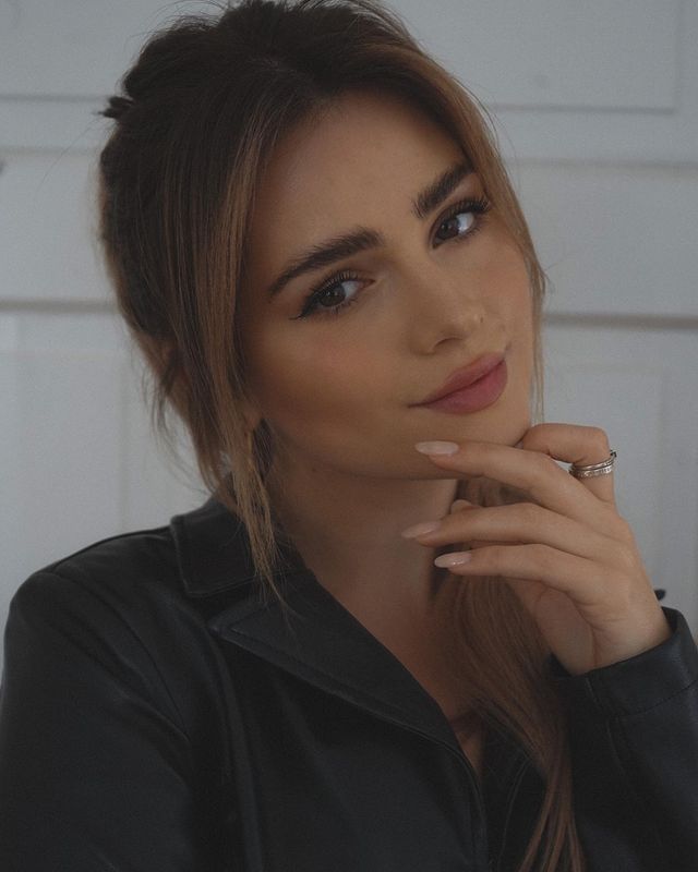 Picture of Jessy Hartel