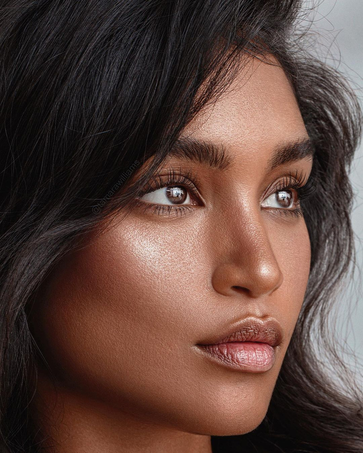 Picture of Robyn Schrikker