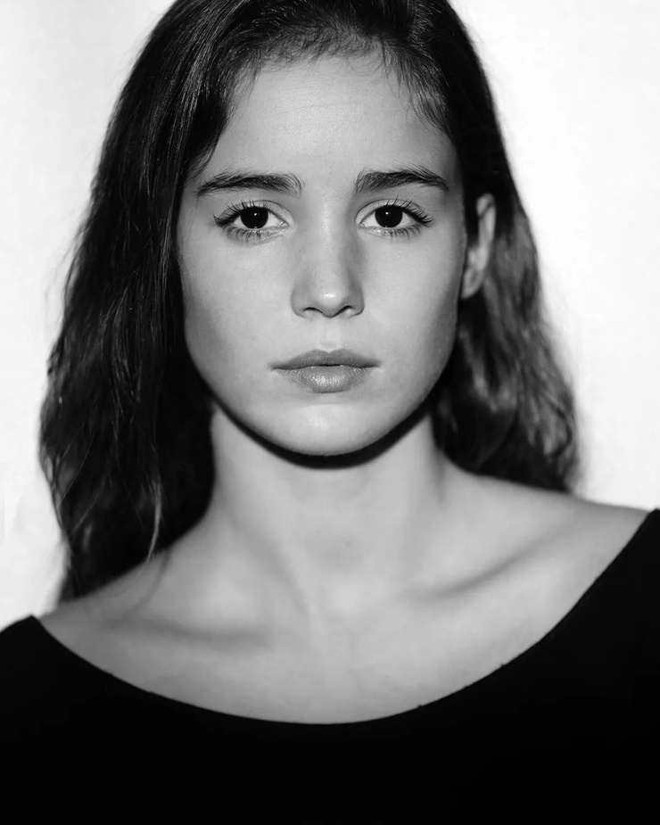 Picture of Alba Baptista