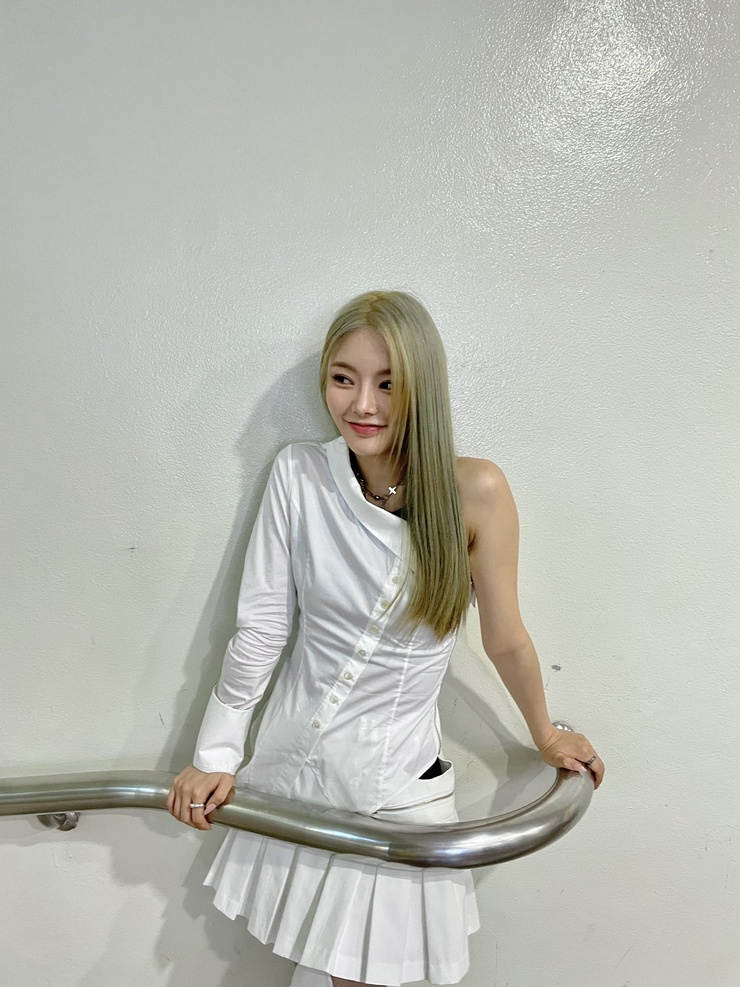 Ja-kyung Song image