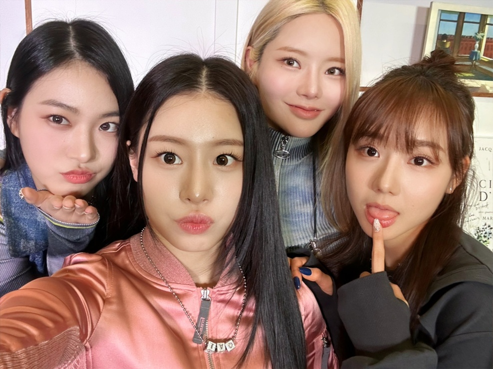 Picture of FIFTY FIFTY