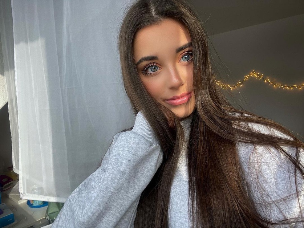 Picture of Gina Cristina