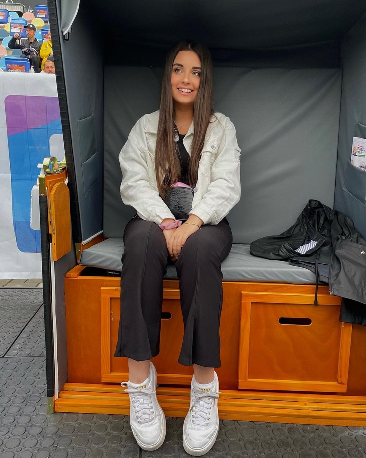Picture of Gina Cristina