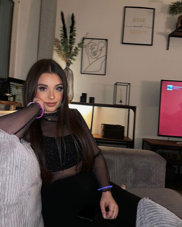 Picture of Gina Cristina