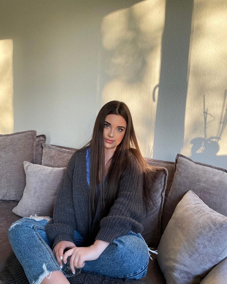 Picture of Gina Cristina