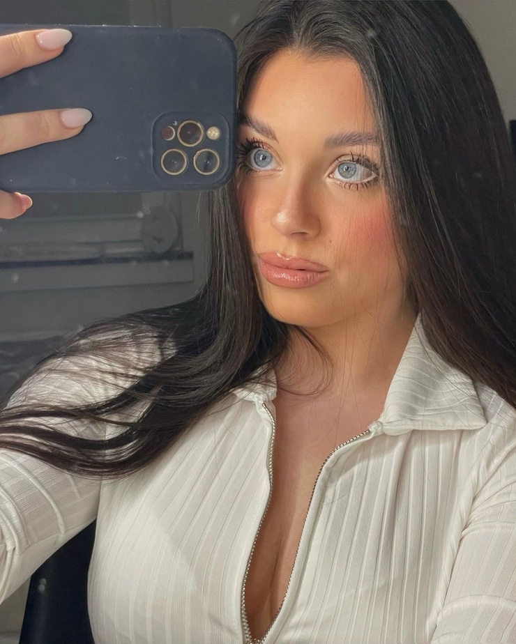 Image of Gina Cristina