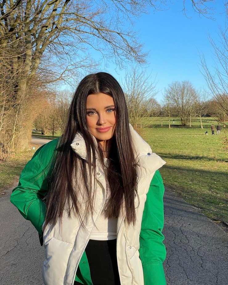 Picture of Gina Cristina