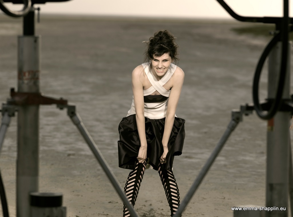 Picture of Emma Shapplin