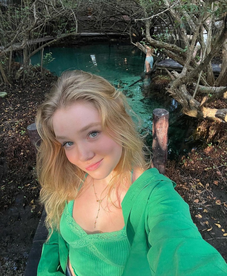 Picture of Chiara Tews