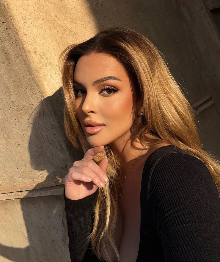 Picture of Sara Yasmina Chafak