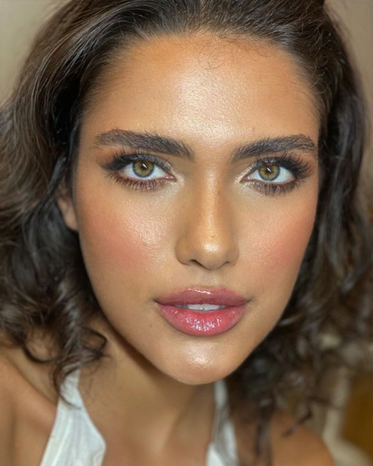 Picture of Victoria Eller