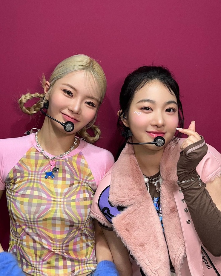 Picture of FIFTY FIFTY