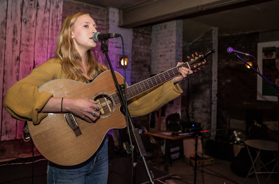 Picture of Billie Marten