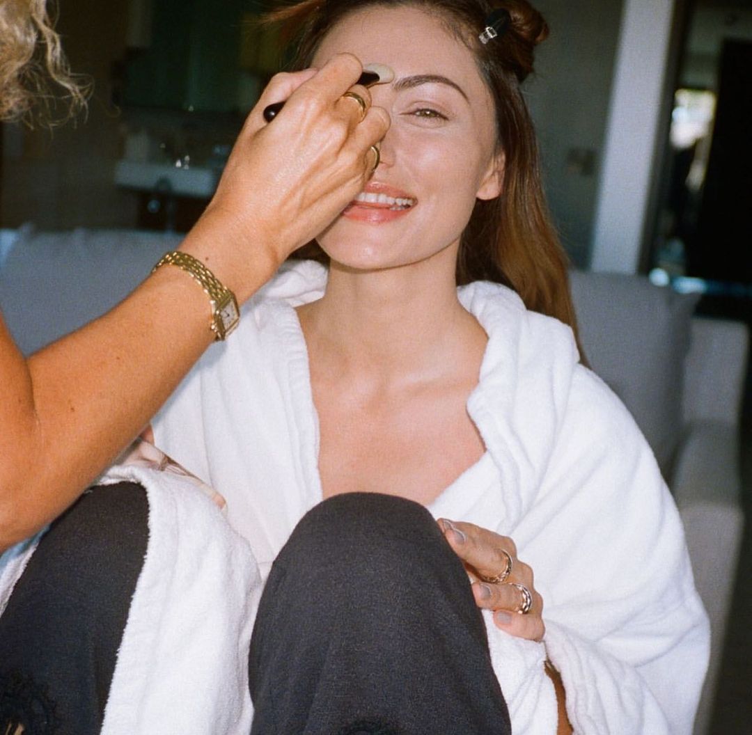 Picture of Phoebe Tonkin