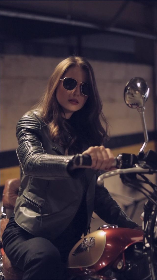 Image of Lorena Vale