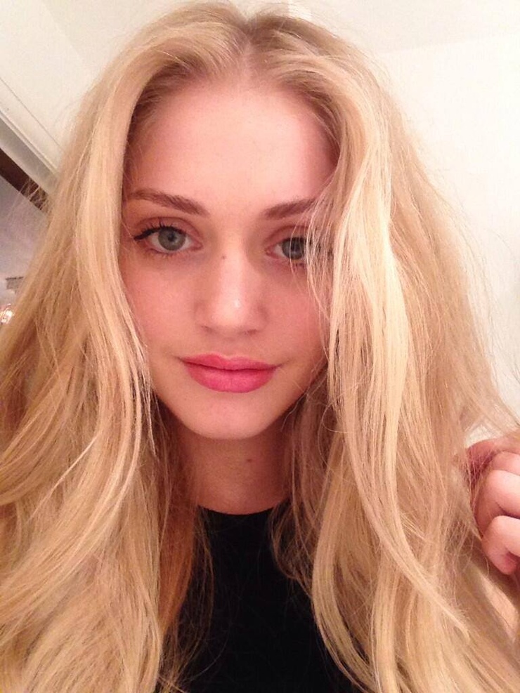 Picture of Nicole Neal