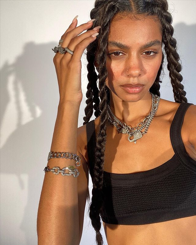 Monique Jones picture