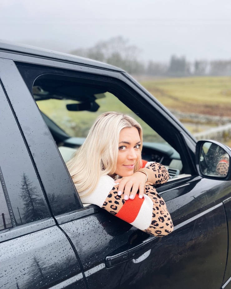 Picture of Danni Menzies