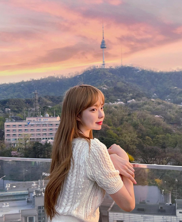 Picture of Jung Yoon