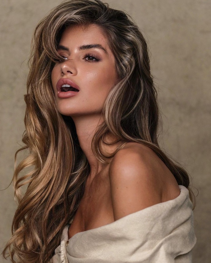 Laura Schultz picture