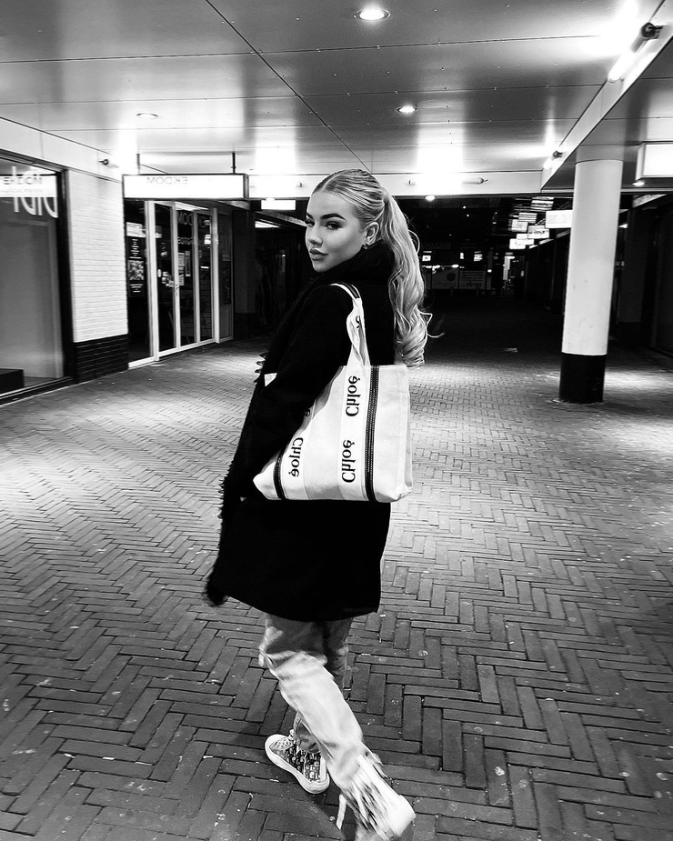 Picture of Roselynn Brouwer