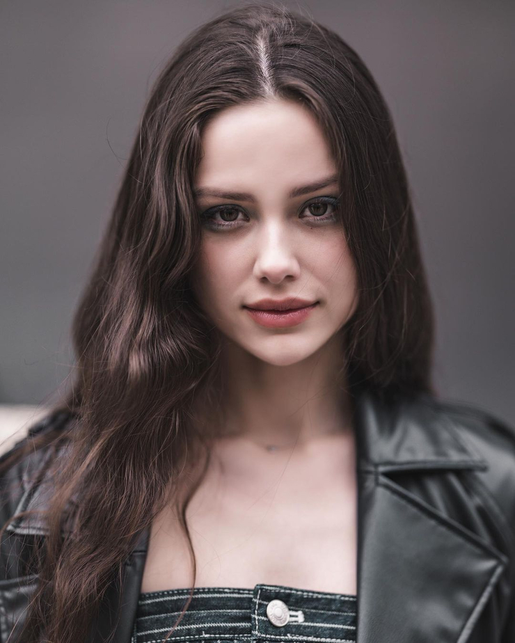 Picture of Lisa Rosh