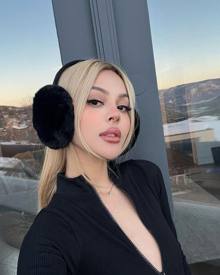 Picture of Lily Maymac