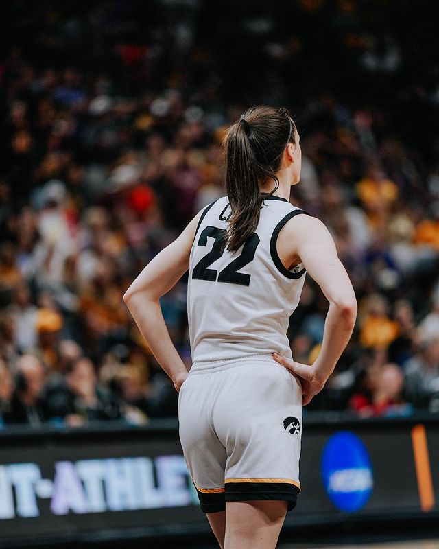 Caitlin Clark Chosen As The Top Pick By Indiana Fever In 2024 Wnba ... Caitlin Clark Chosen As The Top Pick By Indiana Fever In 2024 Wnba ...
