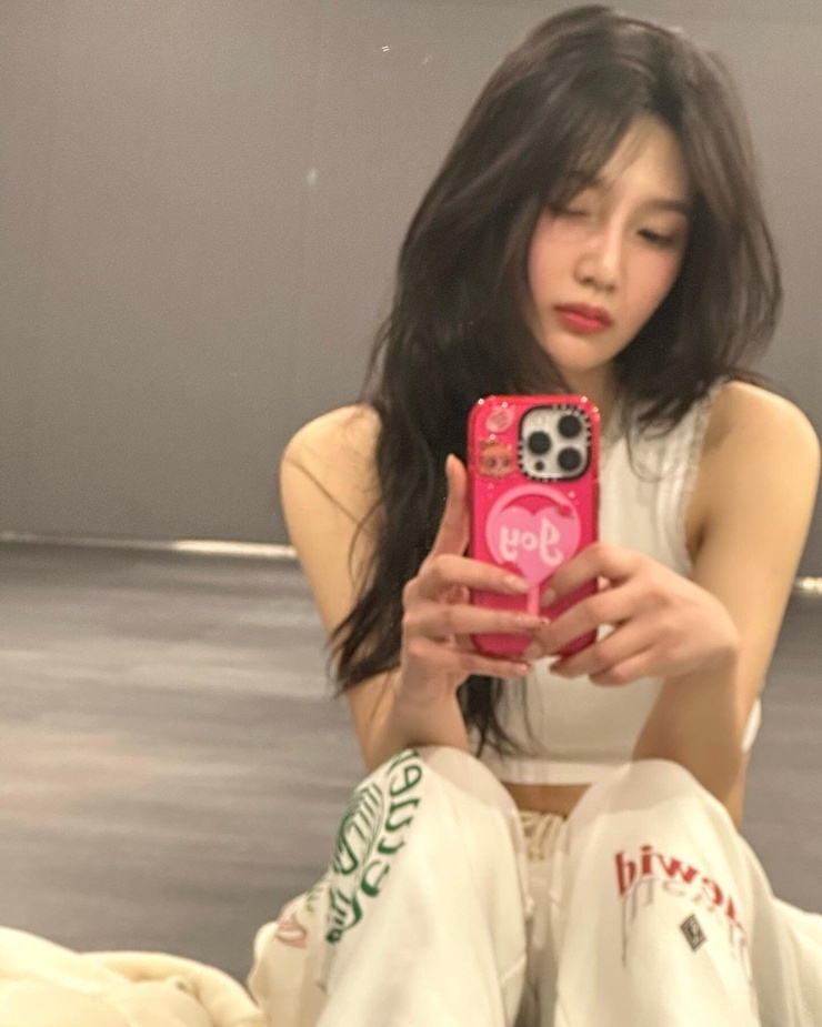 Picture of Joy (Park Soo Young)