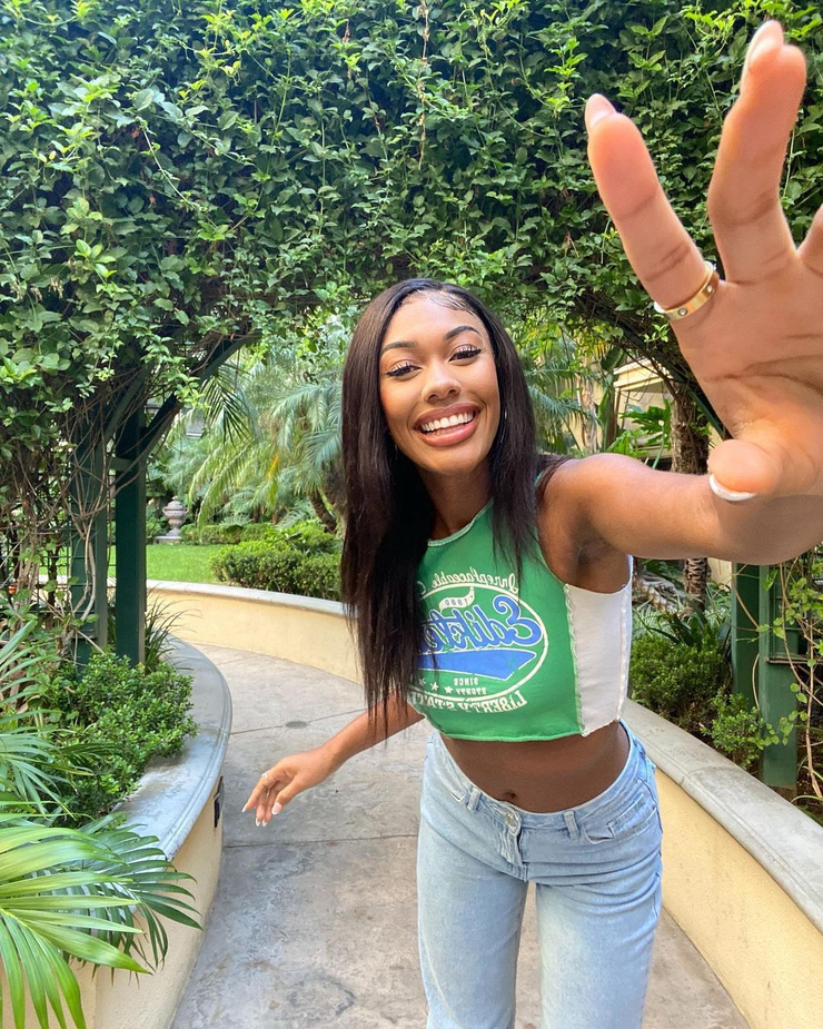 Sydney Winbush image