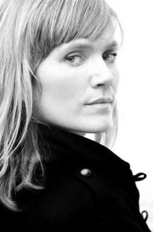 Jessica Hynes picture