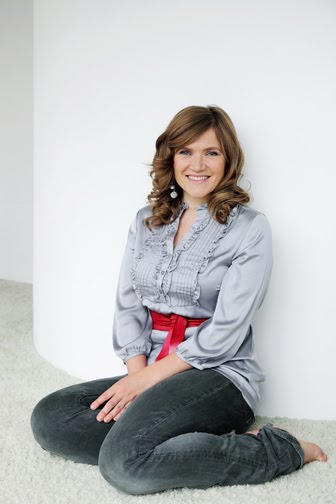 Picture of Jessica Hynes