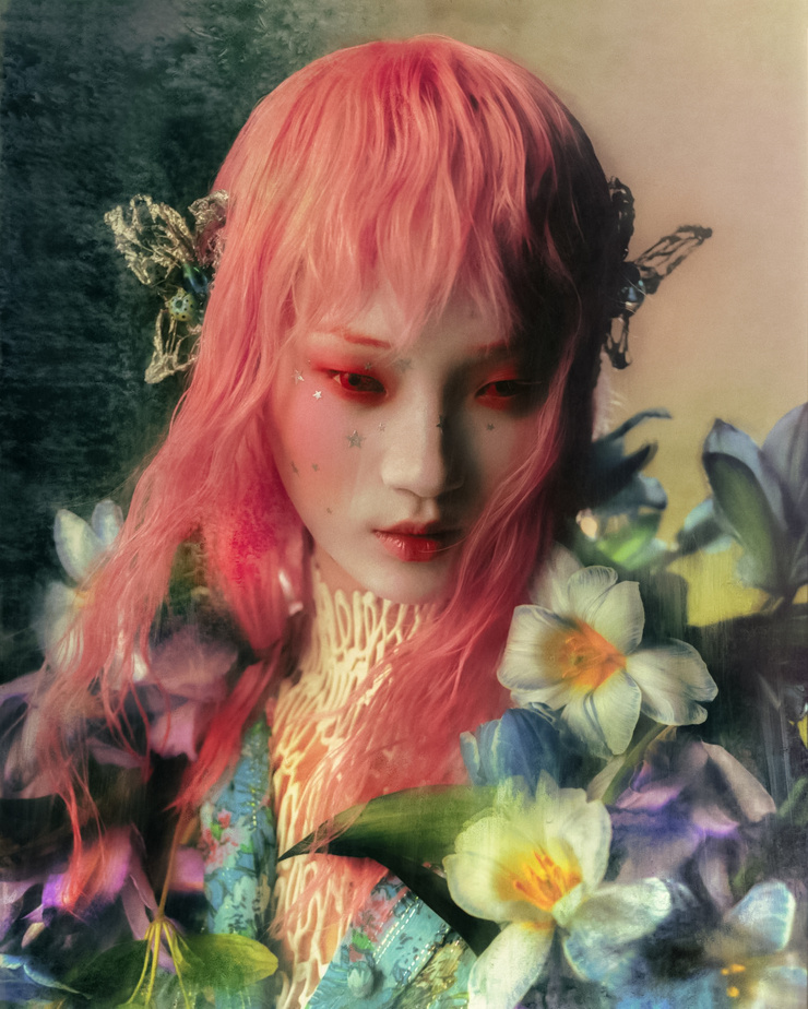 Picture of Shin Hyun Ji