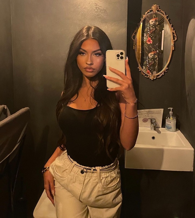 Picture of Daniella Ford