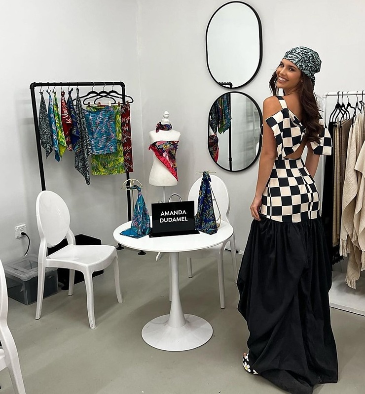 Picture of Amanda Dudamel