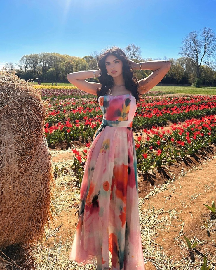 Picture of Elisa Maino