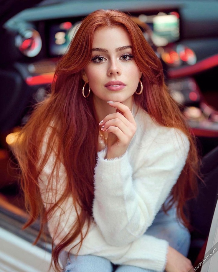 Maya Cecilia Arlette