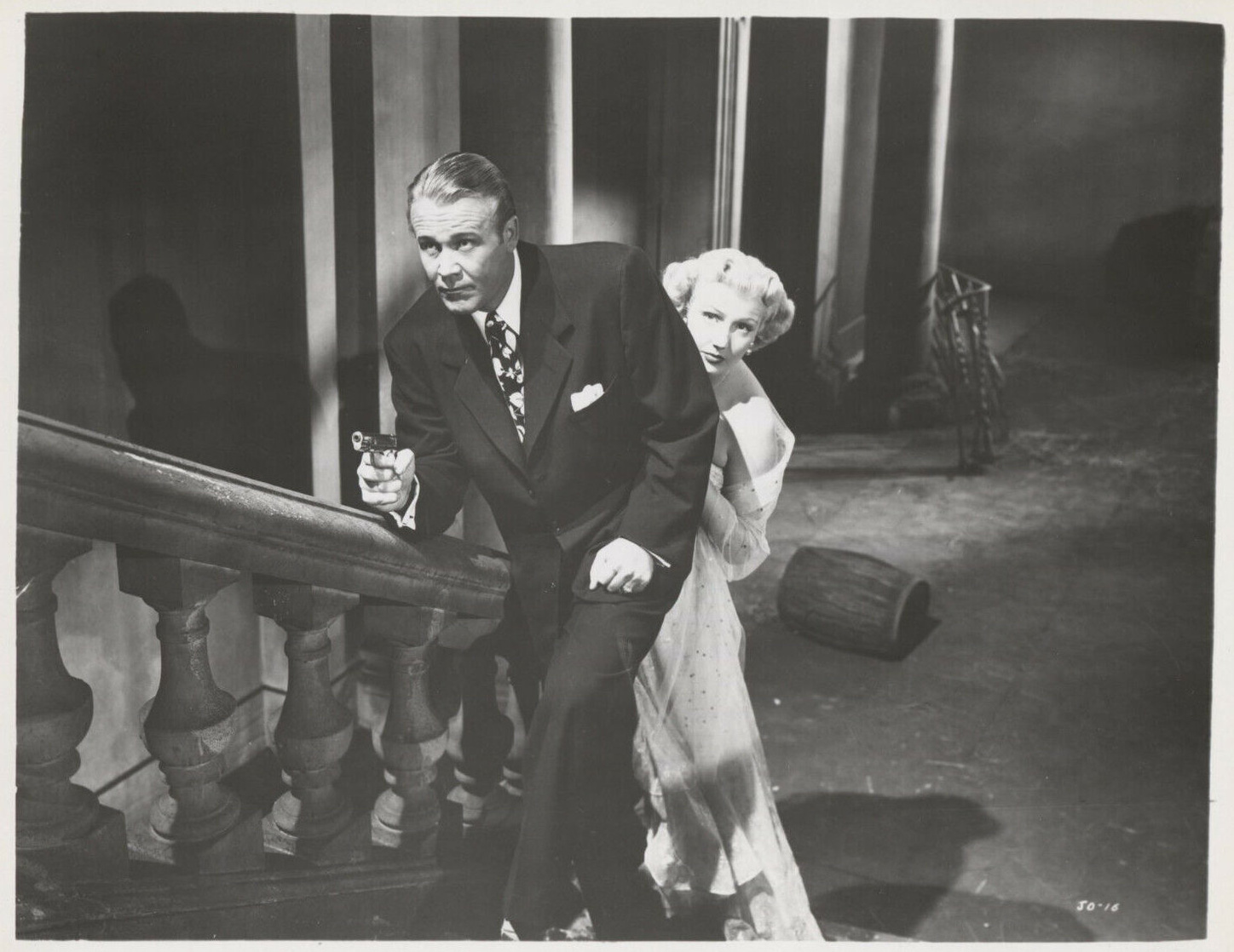 Wayne Morris, Dolores Moran