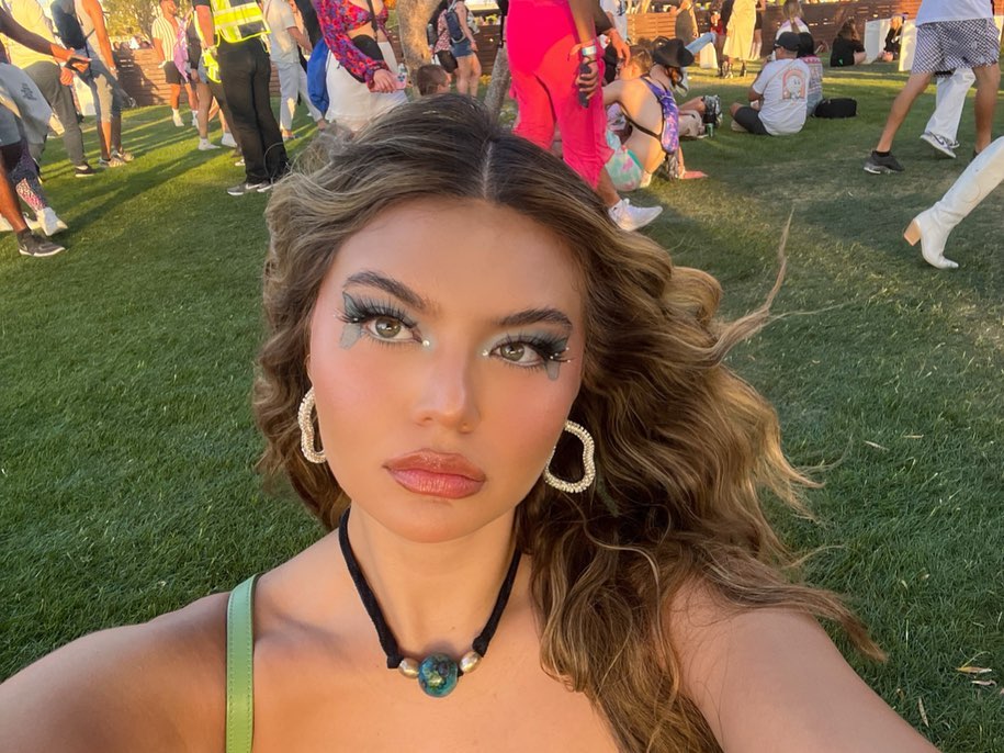 Picture of Sofia Jamora