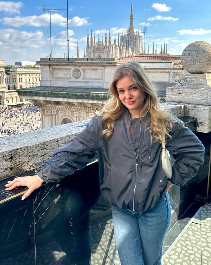 Picture of Chiara Tews