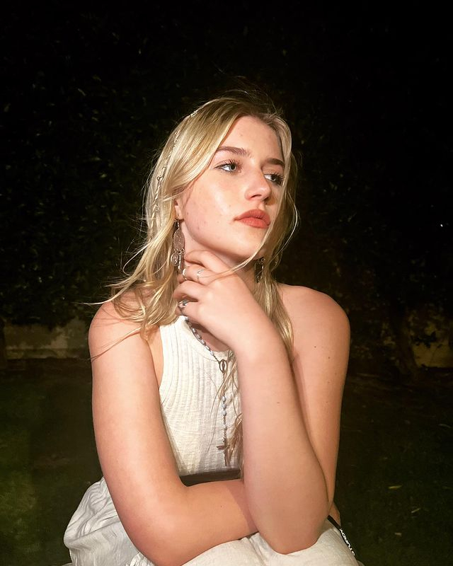 Brooke Elizabeth Butler picture